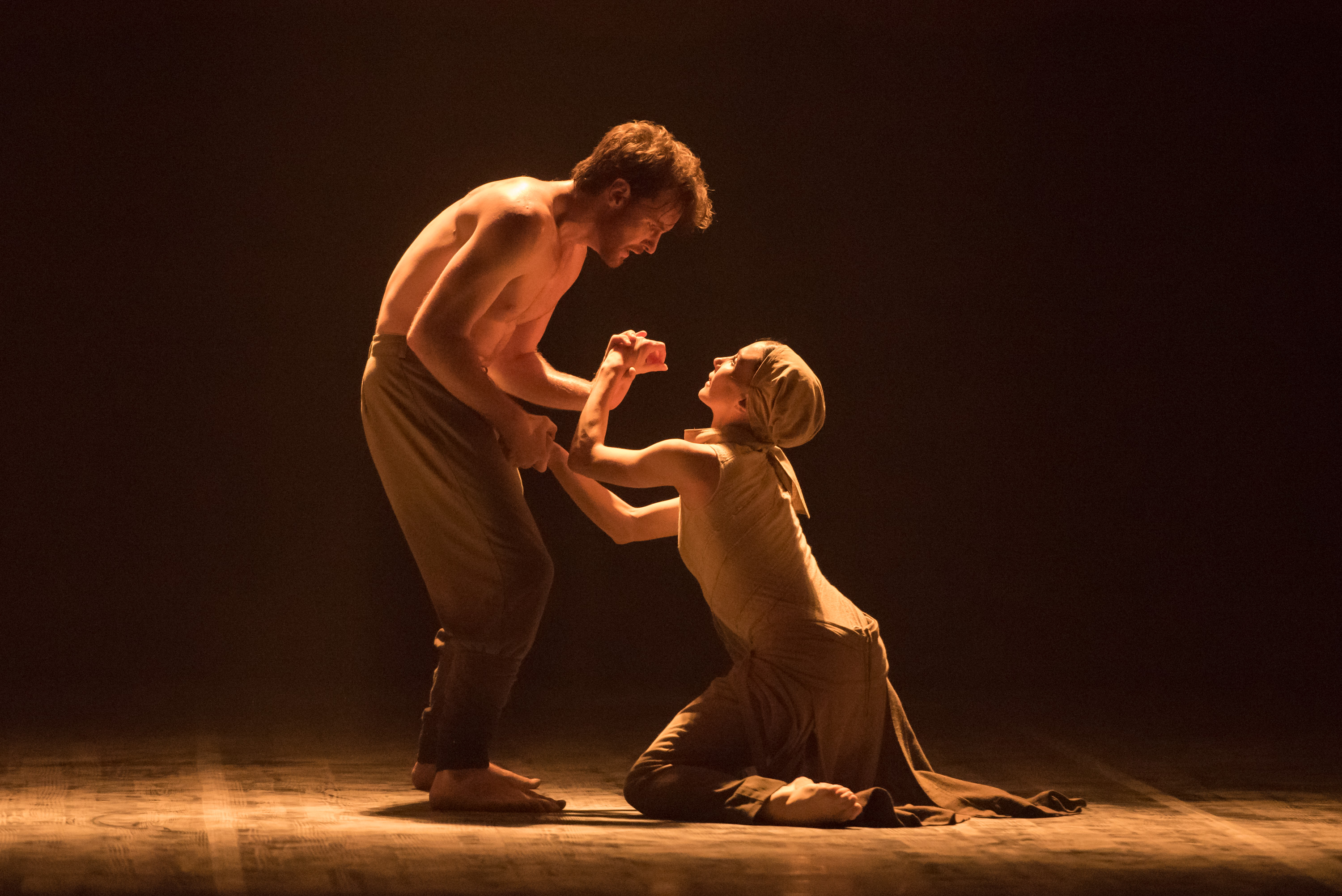 Dust - Chroniques de Danse