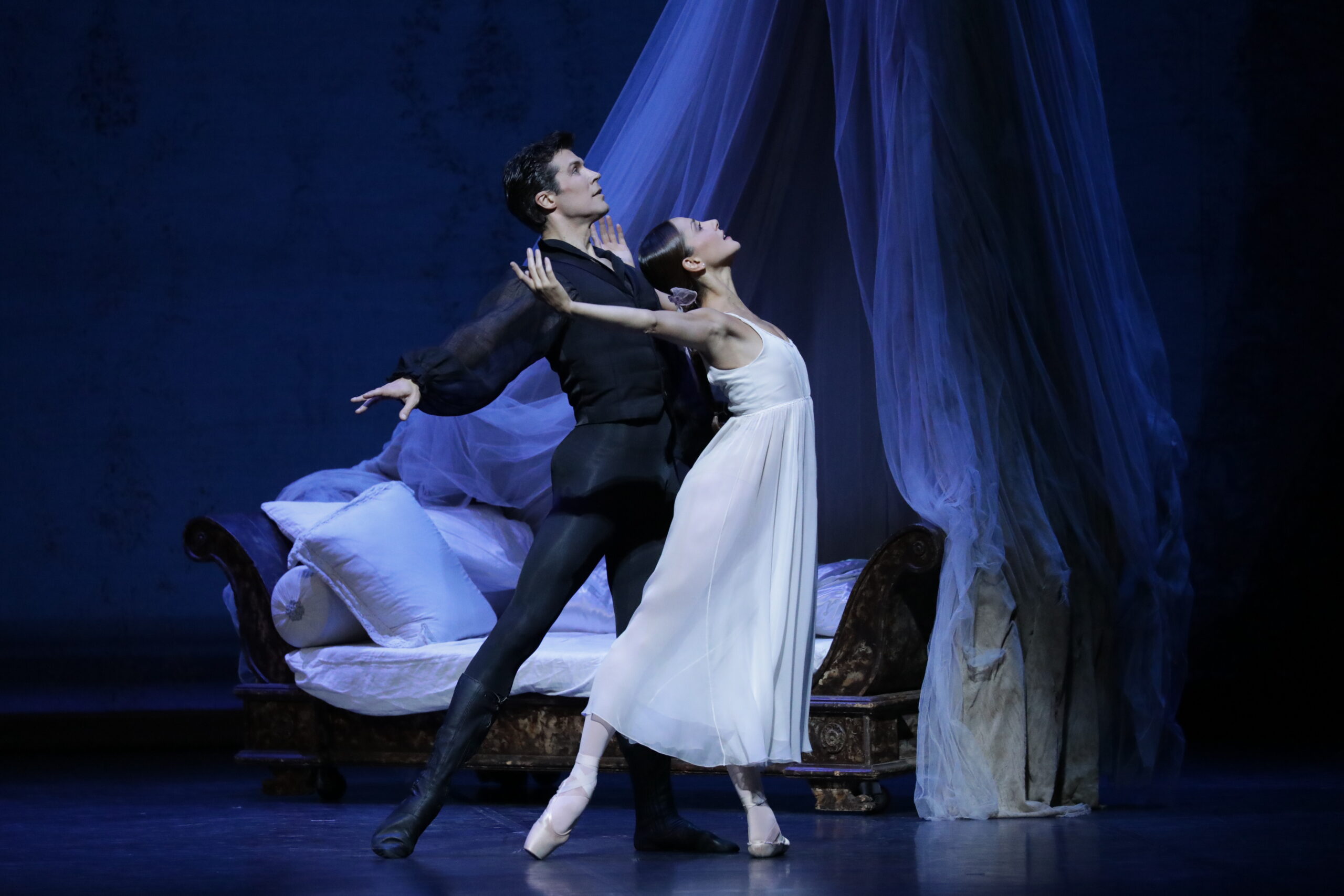 Onéguine et la nomination de Nicoletta Manni à étoile du Théâtre alla ...